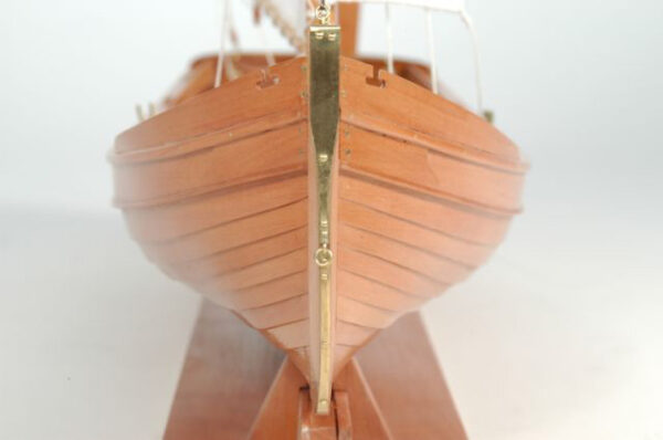 Sloop Boat – Fine Art Models